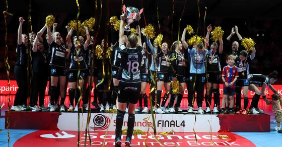 Lodtrækningen til Santander Final4 1/8-finalerne - kvinder